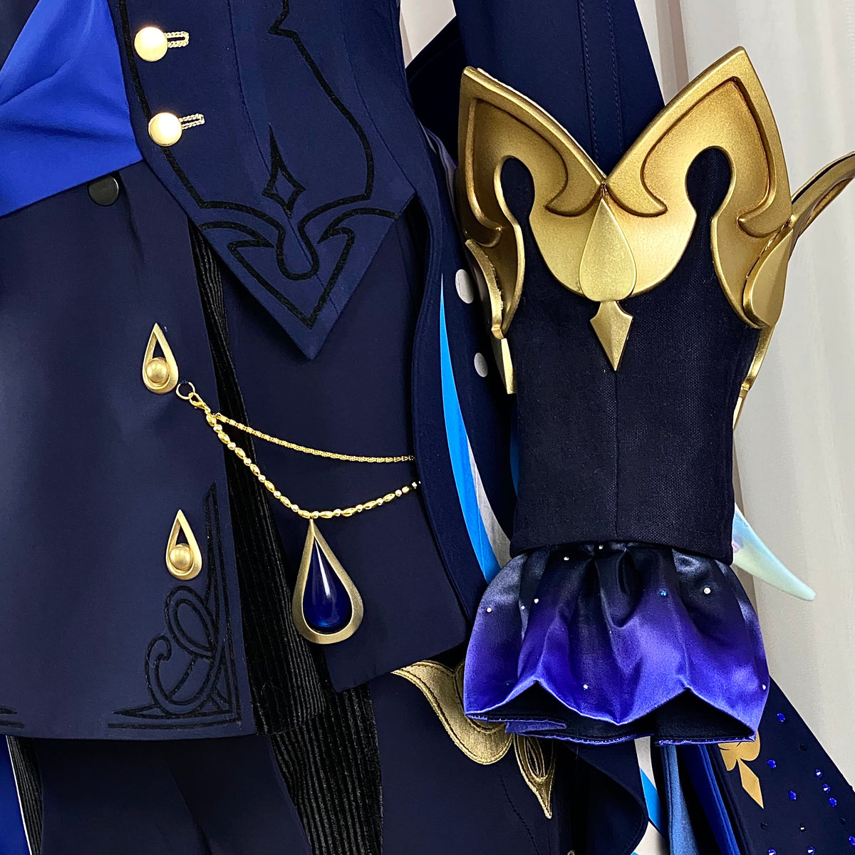 Furina Dark Version Cosplay Costume - Custom Made – FENINDOM LLC